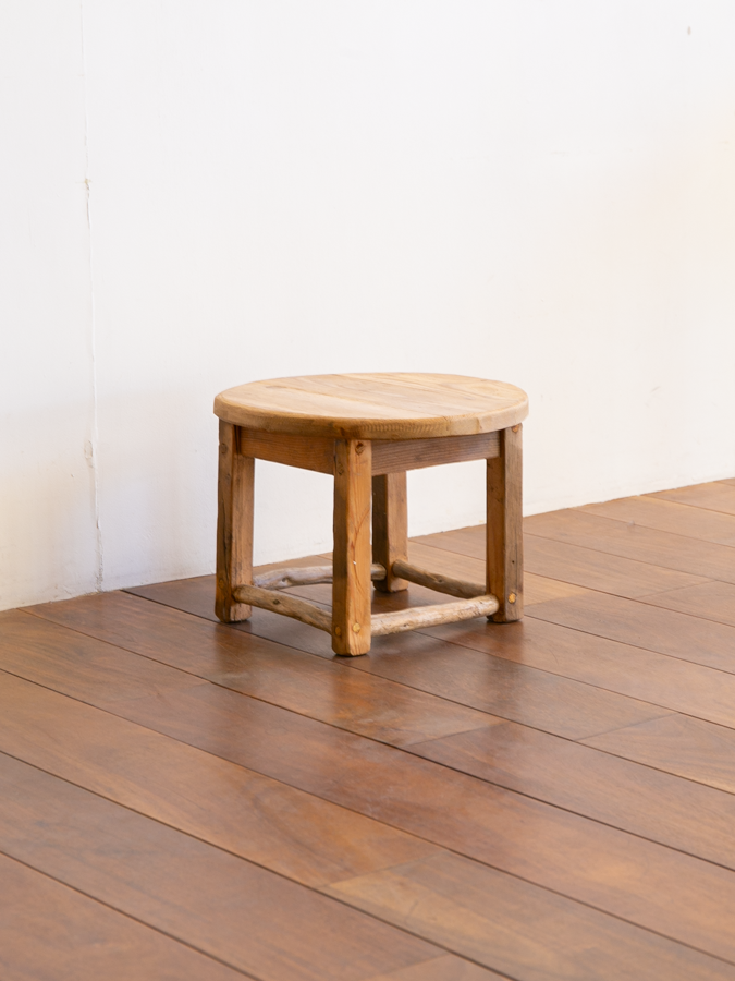 Round Mini Stool② – RECTOHALL